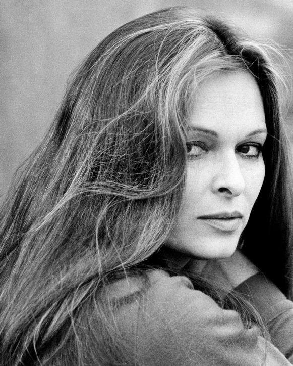 Lucia Bosè - UniFrance