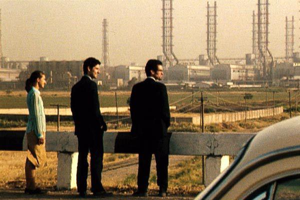 Shimkent Hotel de Charles De Meaux (2003) - Unifrance