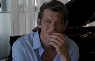 Un soir au club de Jean Achache (2009) - Unifrance