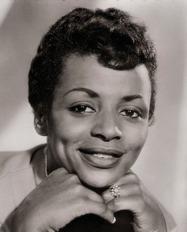 Olive Moorefield - UniFrance