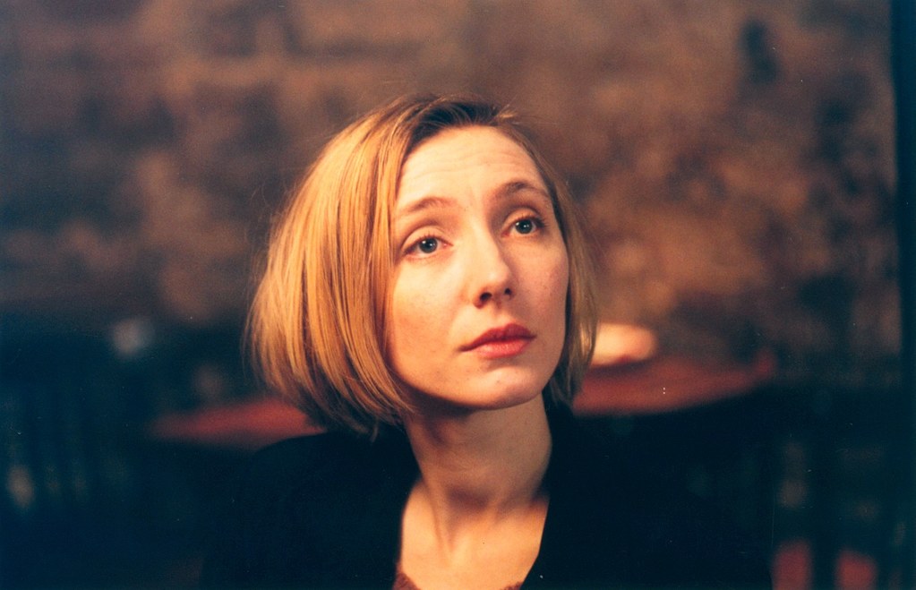 Le Pourboire ou la pitié de Myriam Aziza (2000) - Unifrance Le Pourboire ou la pitié de Myriam Aziza (2000) - Unifrance