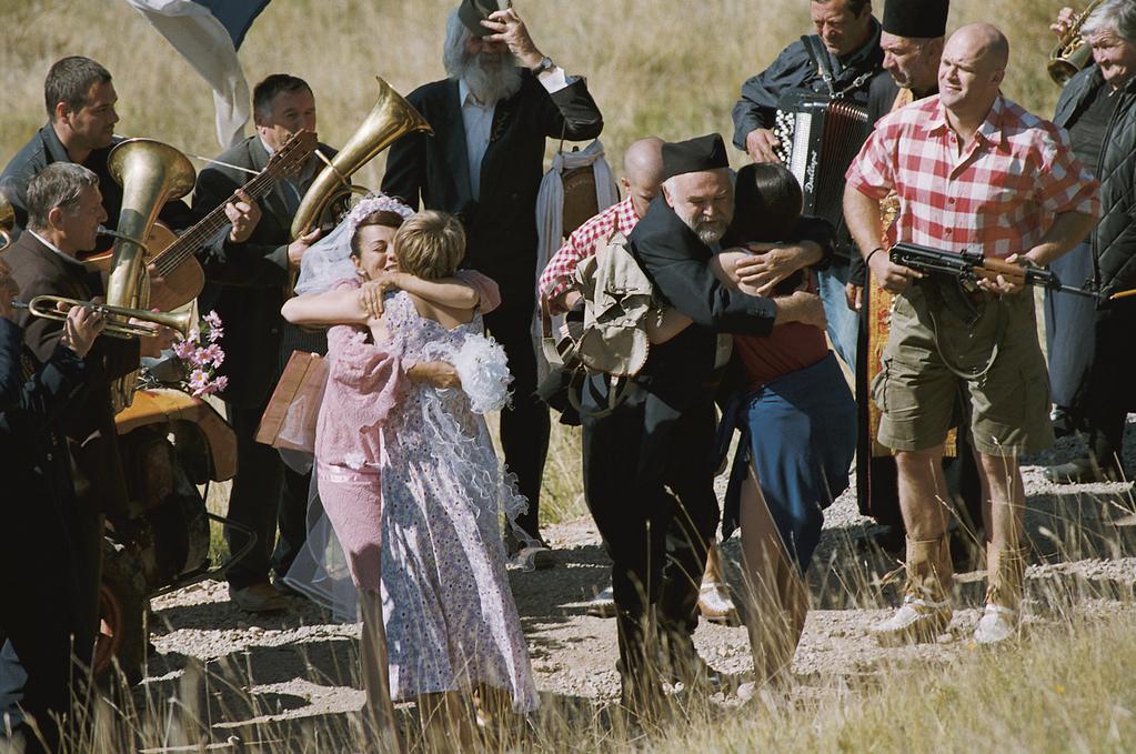 Promise Me This de Emir Kusturica (2007) - Unifrance