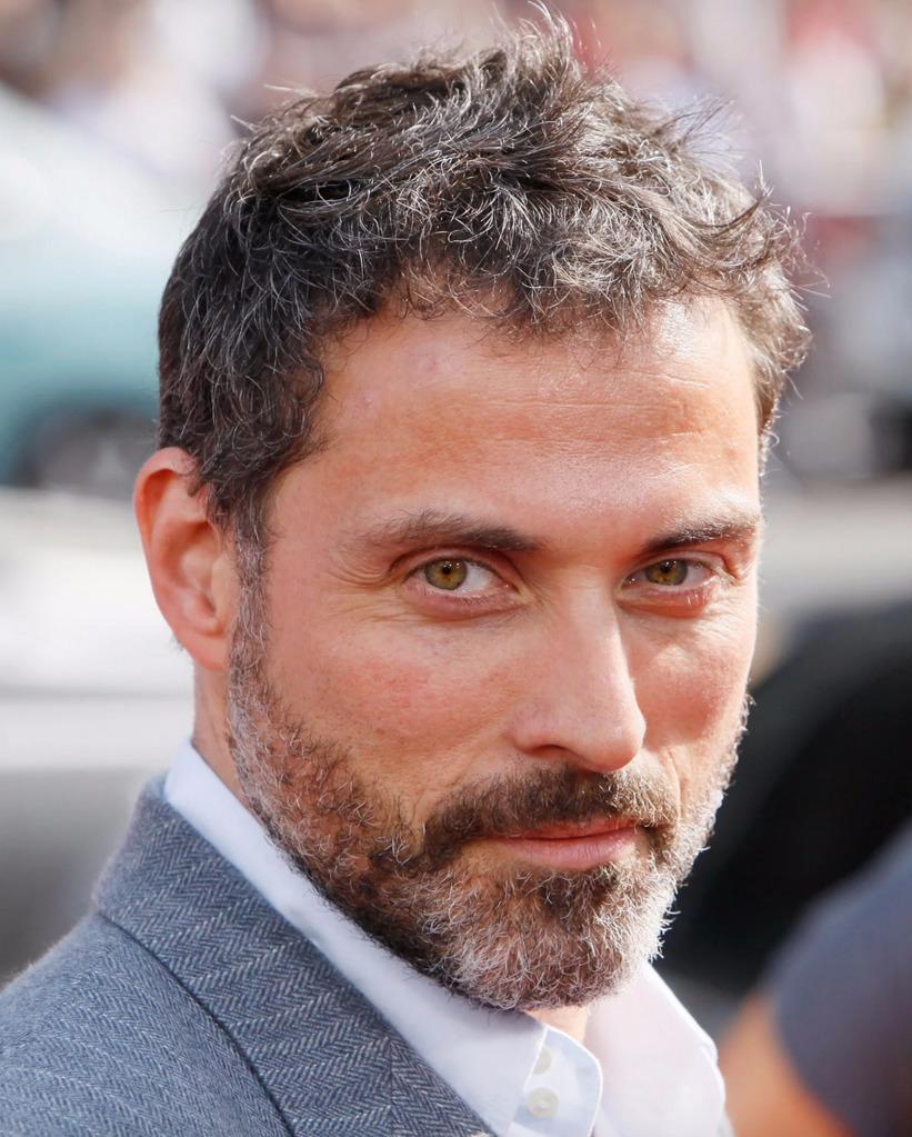 Rufus Sewell - UniFrance