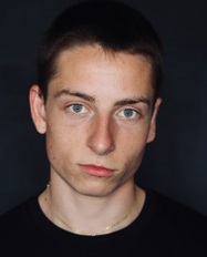 La voie royale de Alexandre Touzet (2022) - Unifrance