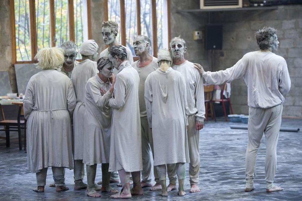 Maguy Marin : L'Urgence d'agir de David Mambouch (2018) - Unifrance