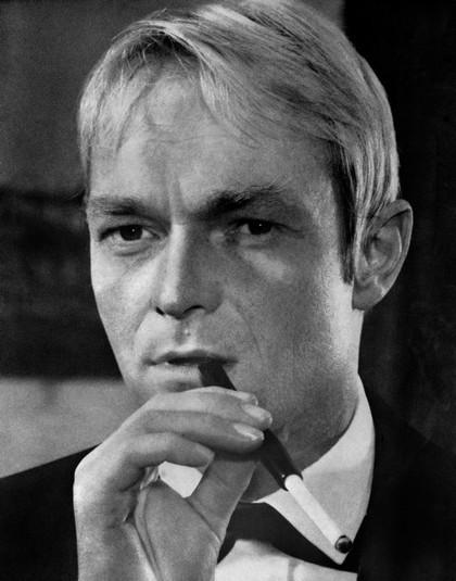 Pierre Vaneck - Unifrance